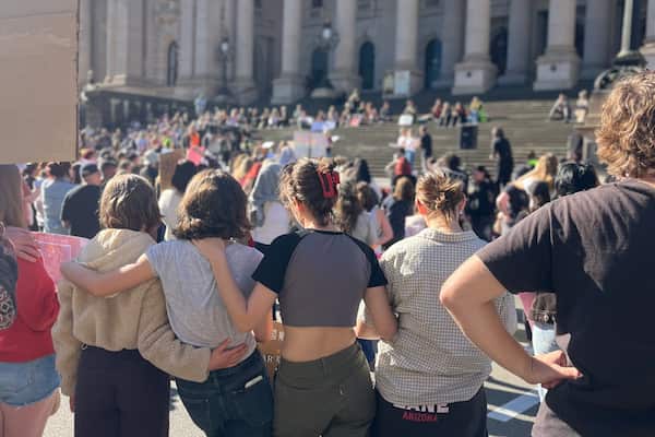 Rallies against gendered violence held across country | SBS News