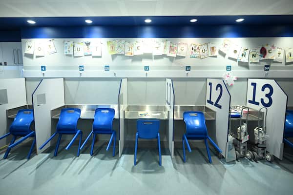 Safe injecting facilities save lives and keep the public safe. Why aren ...