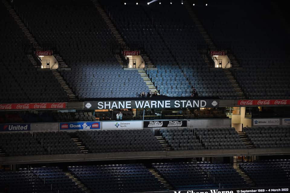 Emotional tributes for Shane Warne as new MCG stand is unveiled | SBS News