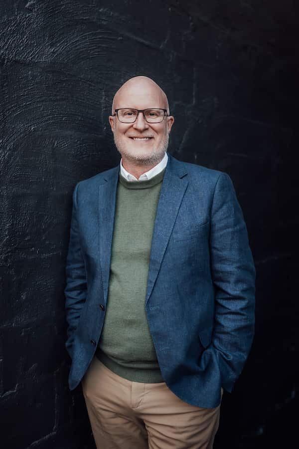 Why male victims of sexual abuse sometimes feel invisible | SBS News