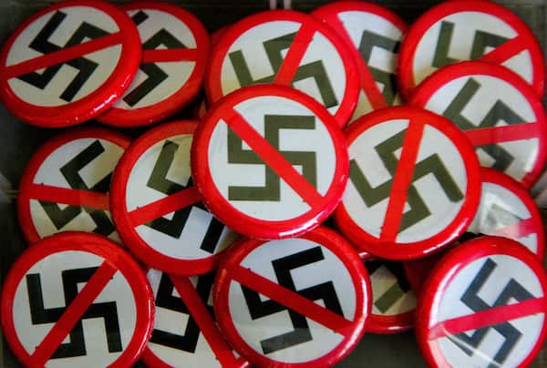Australia set to outlaw Nazi symbols | SBS News