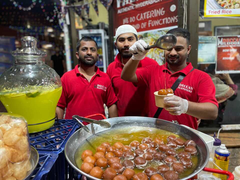 Lakemba Ramadan night markets 2023: What food to order | SBS News