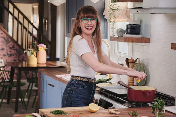 Mary Berg is back and this time she’s the ‘Mare of Cheesetown’ | SBS Food