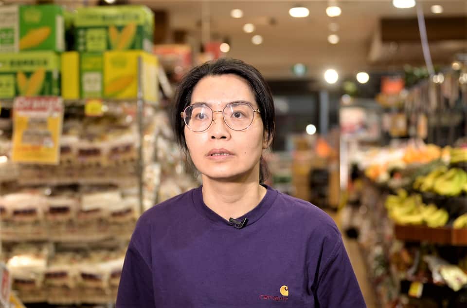 The 'everyday' behaviour that has shop owners in Australia worried — and it's on the rise | SBS ...