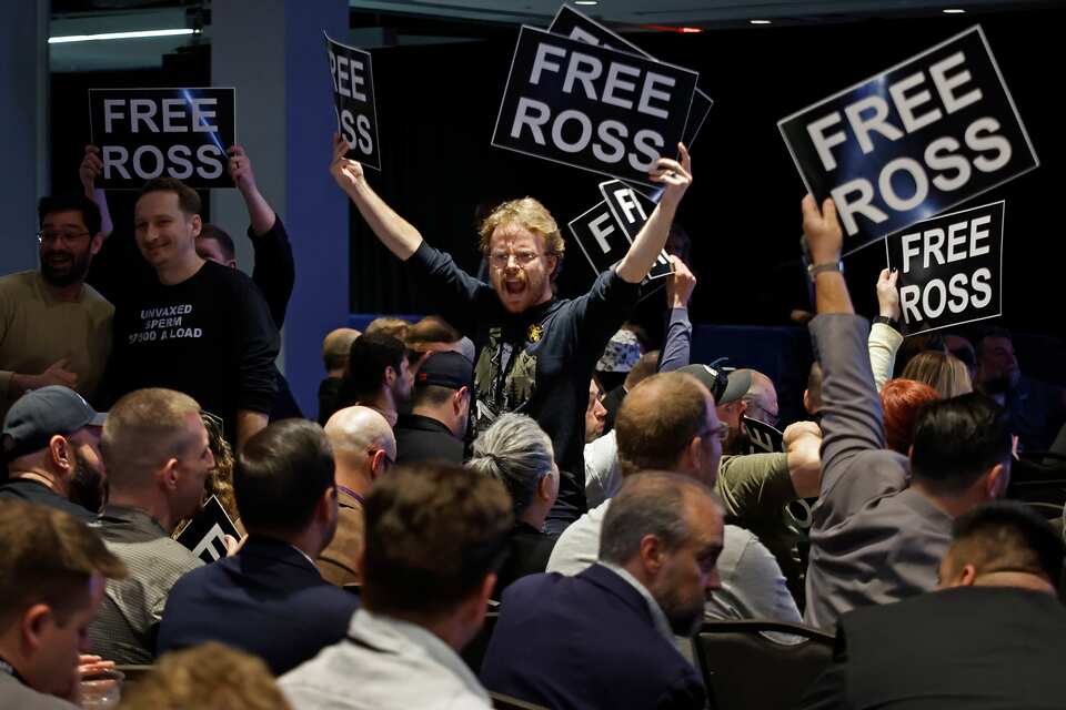 Donald Trump pardons dark web marketplace Silk Road founder Ross ...