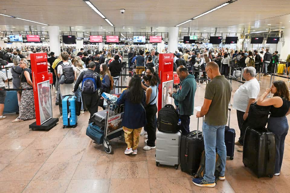 Cyber attack on European airports: Here's what you need to know | SBS News