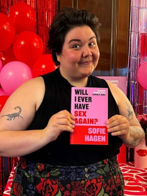 What Sofie Hagen has learned from 'involuntary celibacy' | SBS News