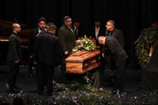 'Quintessential Black matriarch': Aunty Fay Carter remembered at ...