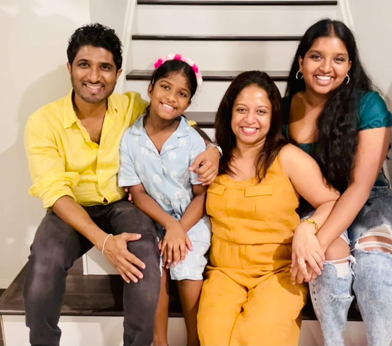 ඔස්ට්‍රේලියාවේ "වසරේ ගණකාධිකාරීවරයා - ජාතික සම්මානය" දිනා ගත් පළමු ශ්‍රී ලාංකිකයා වජිර ජයසුරිය ...