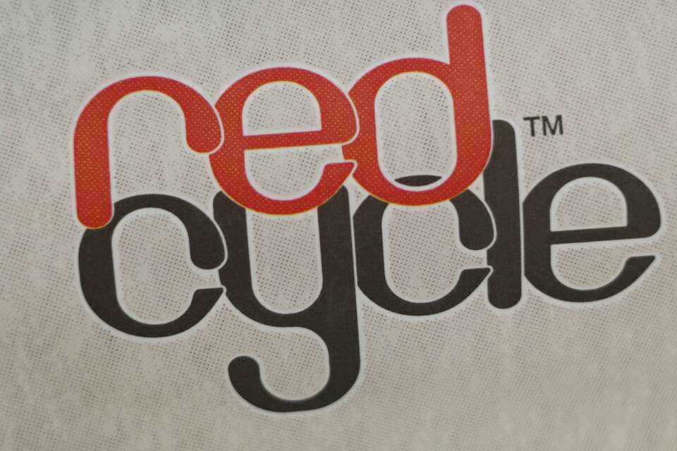 【REDcycle邊個埋單？】澳洲多地發現 30多個塑料廢物垃圾山 | SBS Chinese