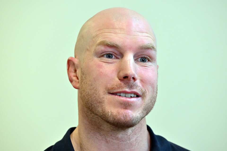 Labor wants to 'end the climate wars'. What stands in its path? | SBS News