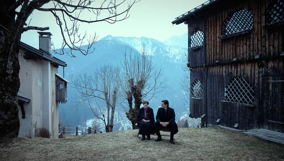 A murder mystery goes (super) natural with 'Snow' | SBS What's On