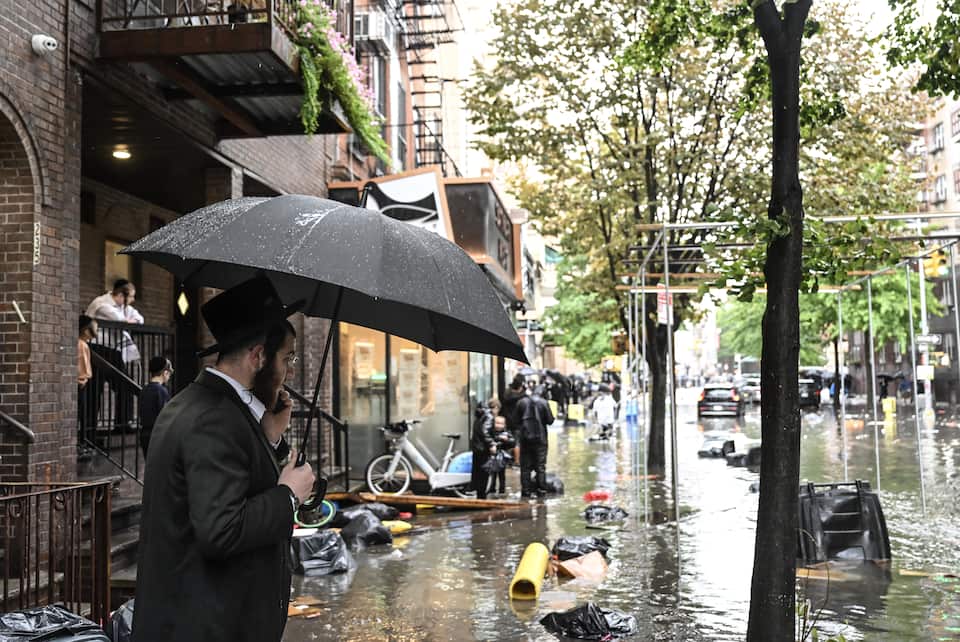 In pictures: The 'crazy' floods that caused chaos in New York | SBS News
