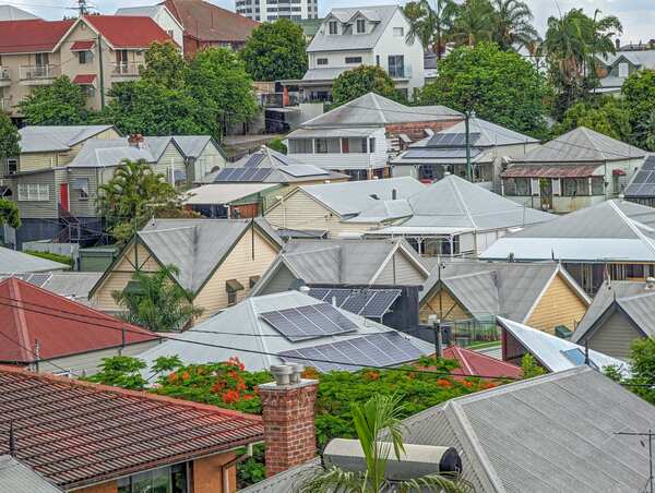Housing crisis Australia: Up to one in 10 homes may be empty | SBS News