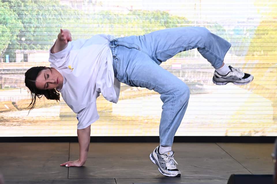 Meet the Australian academic making history in Olympic breaking | SBS News