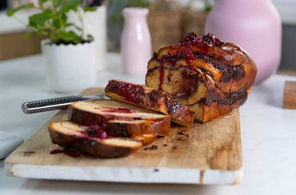 Kirsten Tibballs' top tips and recipes for making beautiful babka | SBS ...
