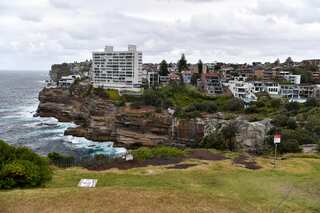 Lilie James' murder: Body found in manhunt for Paul Thijssen | SBS News