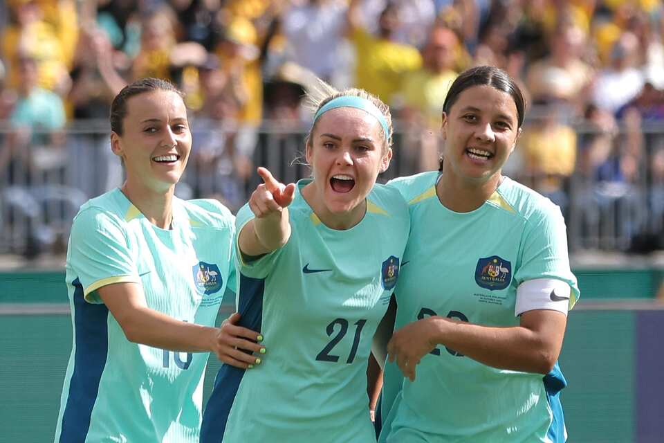 Sam Kerr and Caitlin Foord hat-tricks seal Matildas' dominant win in ...