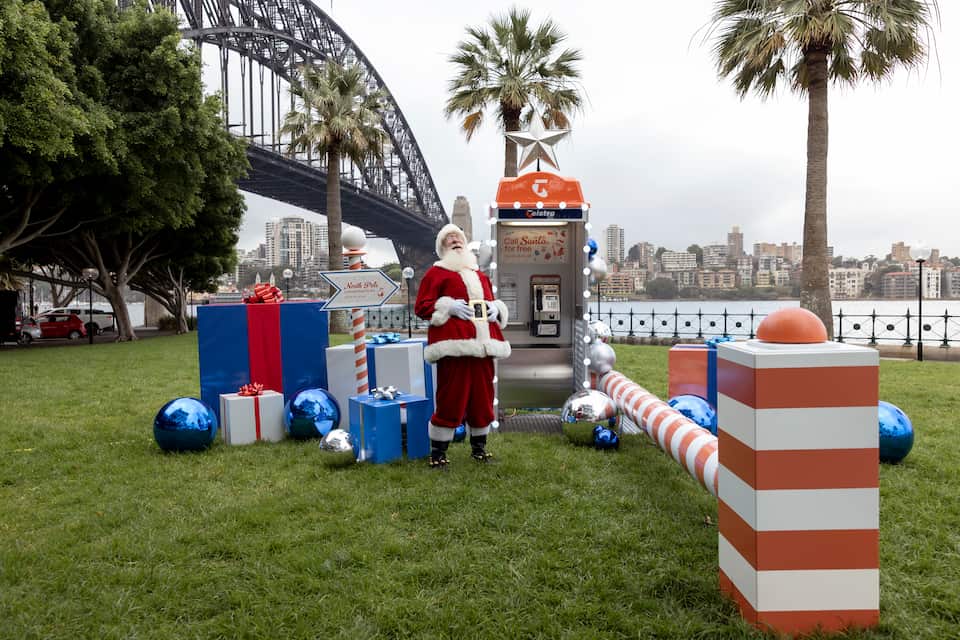 How can you call Santa in Australia? | SBS News