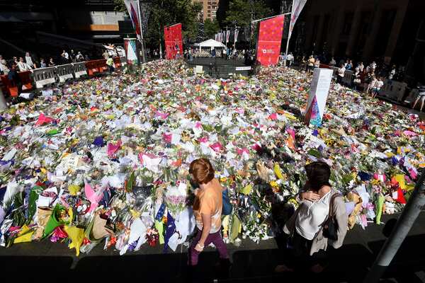 Lindt Cafe siege: Ten years on | SBS News