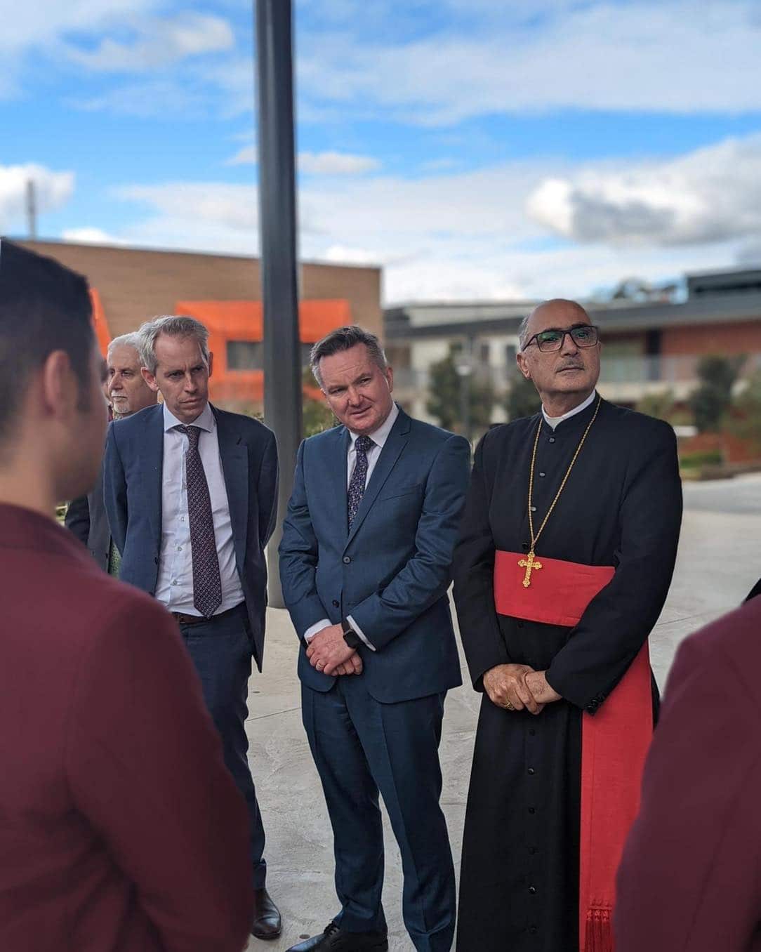 Minister of Immigration overwhelmed by the reception of the Assyrian ...