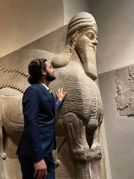Journey of creativity: Assyrian sculptor takes exhibition on the road ...