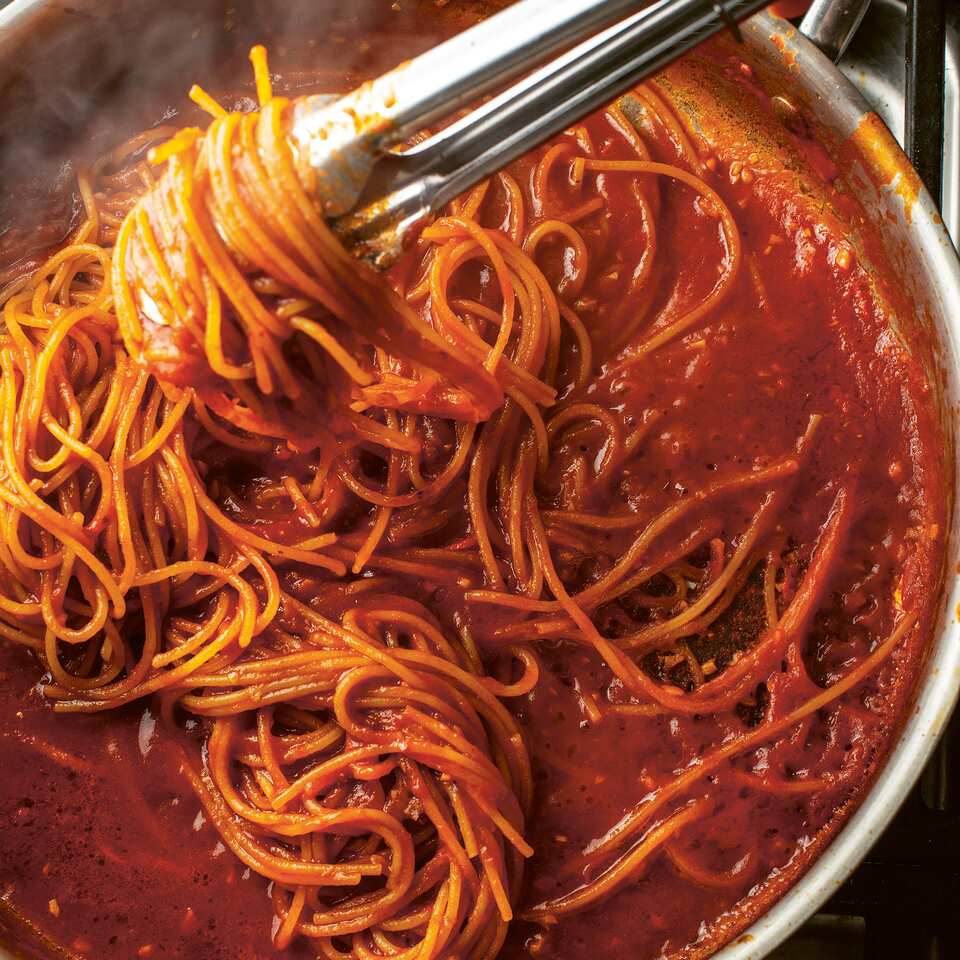 Silvia Colloca on the magic of midnight spaghetti | SBS Food