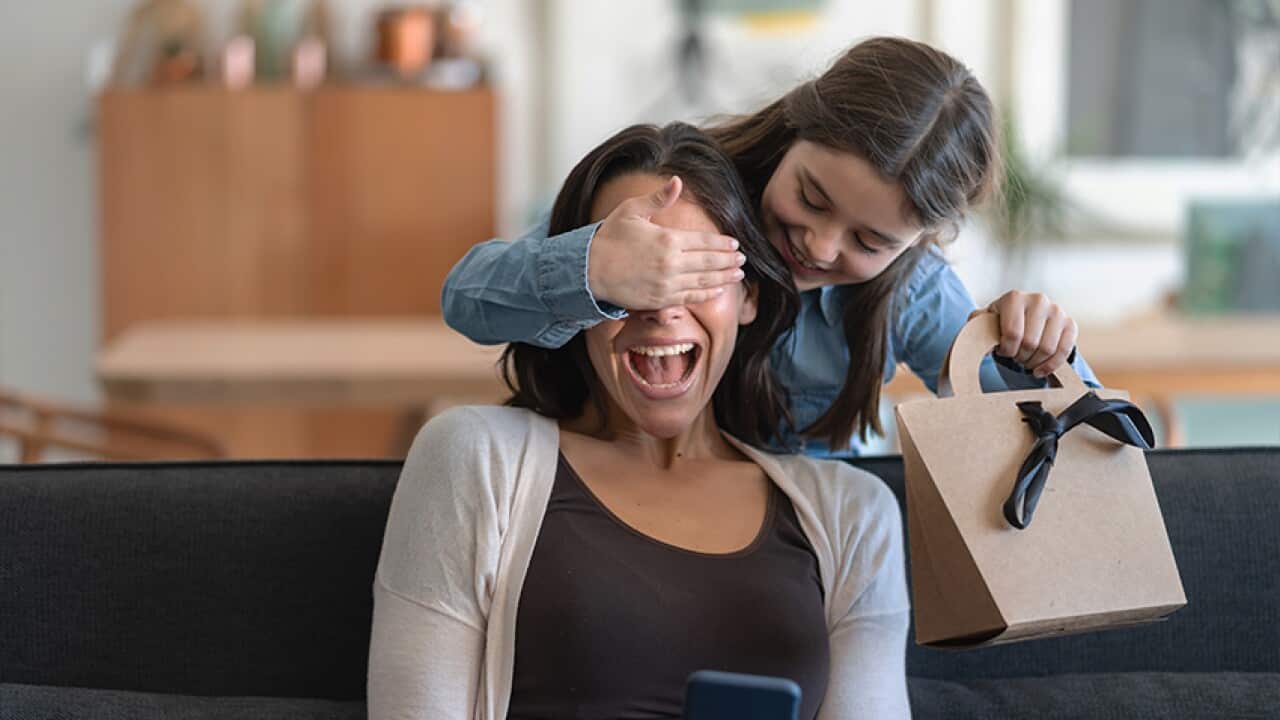 Usap Tayo: What is the most iconic line of your mother? | SBS Filipino