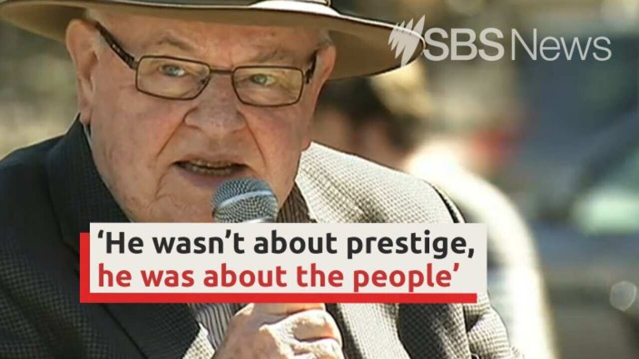 Tributes paid to 'larrikin' Father Bob Maguire I SBS NEWS | SBS News