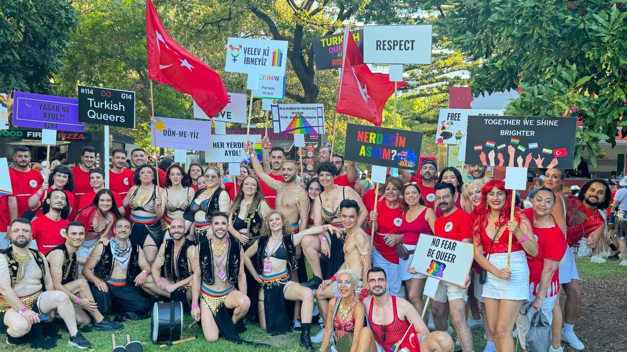 Turkish Queers 2025 Mardi Gras'ı çınlattı: "Nerdesin Aşkım, Sydney ...