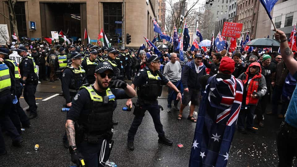 Anti-immigration protests: How the March for Australia rallies unfolded ...