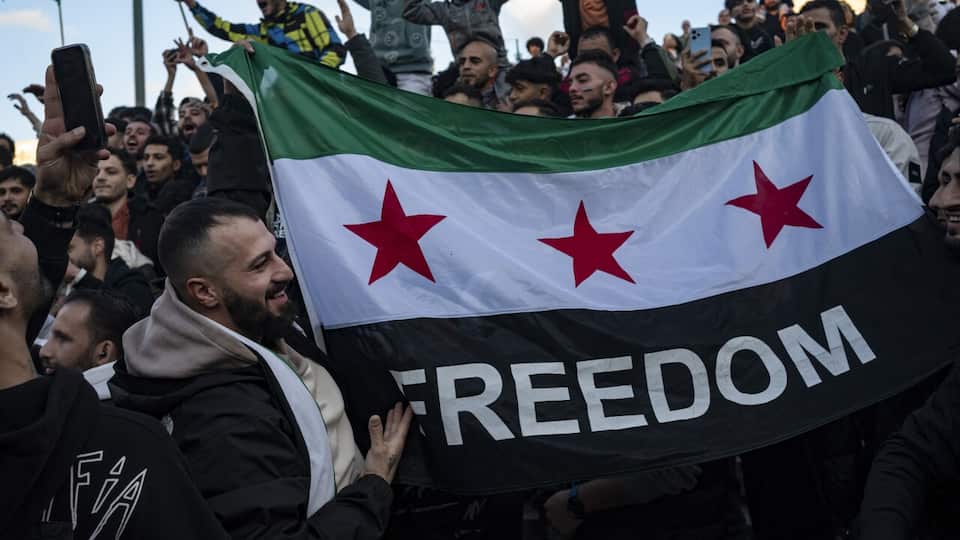 Syrians around the world rejoice at the collapse of the Assad regime ...
