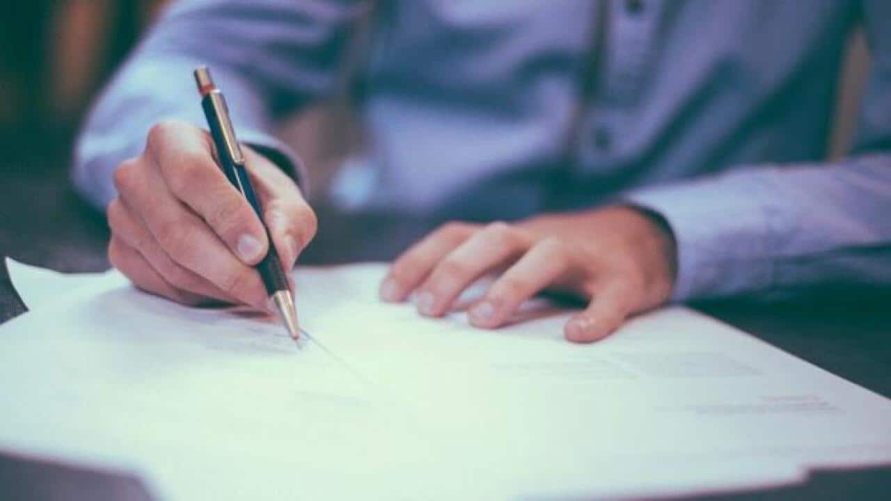 How to address middle name confusion in Australian legal documents ...