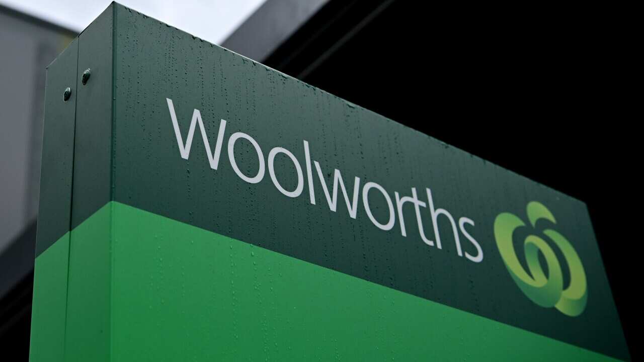 Woolworths shoppers, staff ‘strongly encouraged’ to wear masks in NSW ... Woolworths shoppers, staff ‘strongly encouraged’ to wear masks in NSW ...