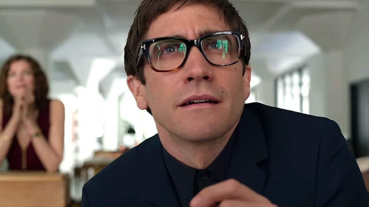 Jake Gyllenhaal plays 'sexually fluid' character in new Netflix horror | SBS Voices