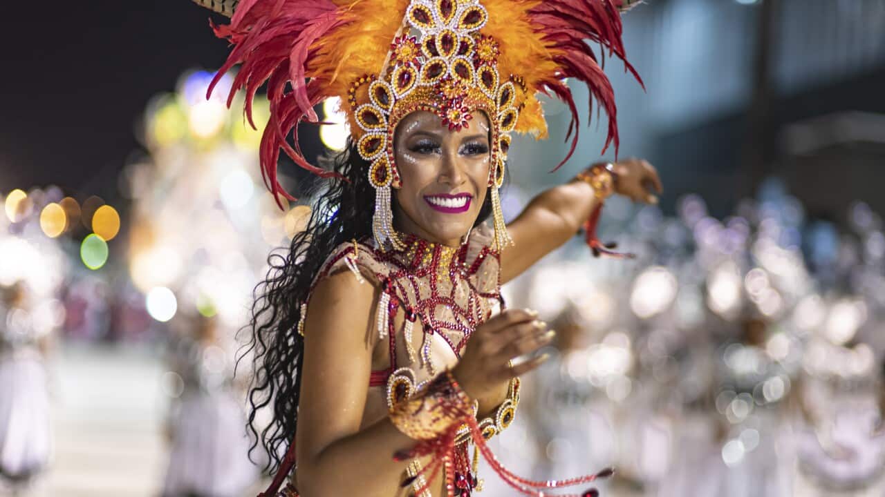 samba dancers
