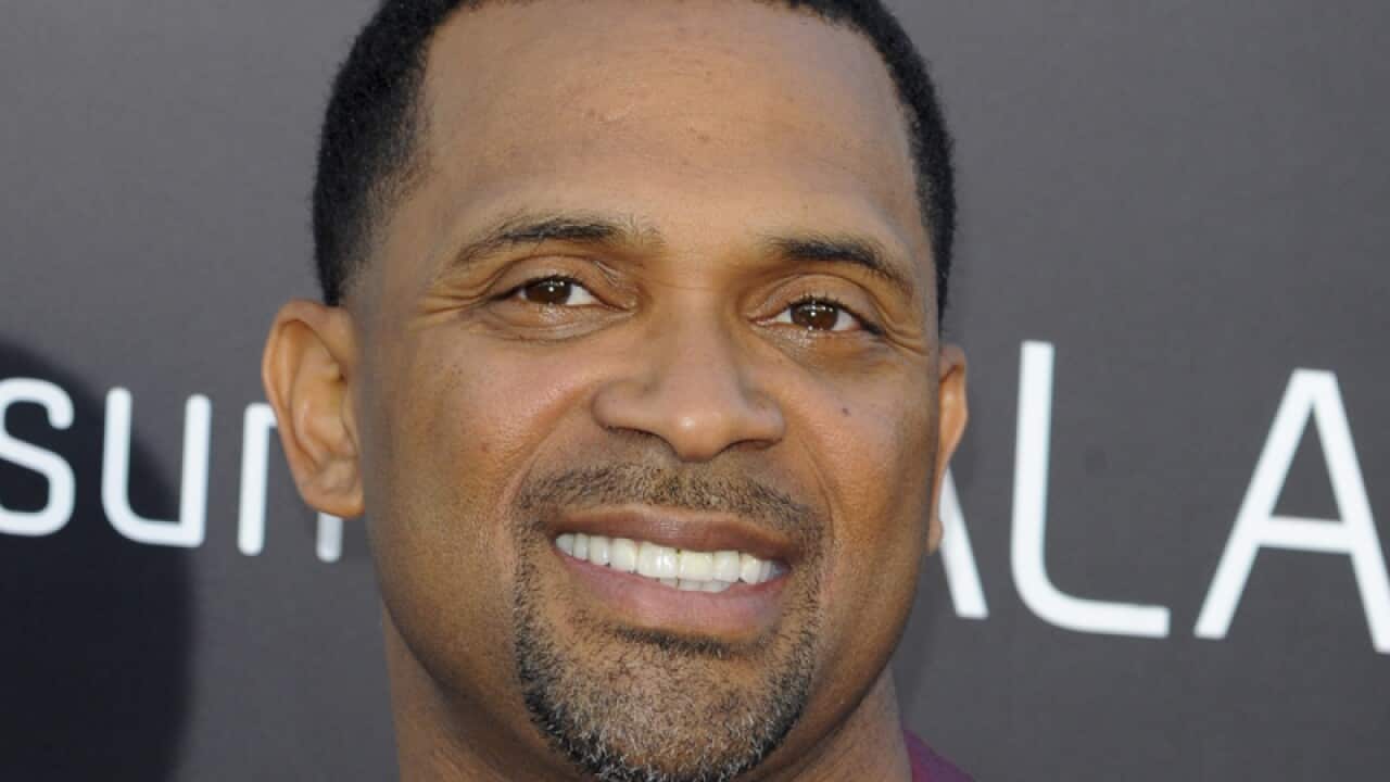 mike epps police