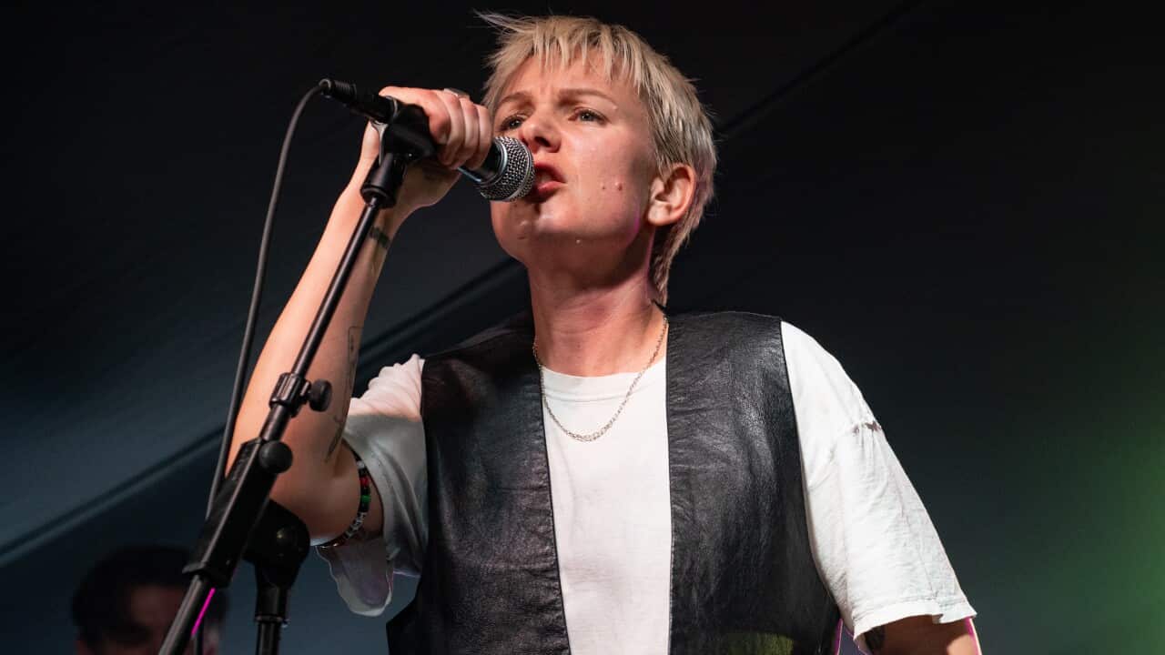 ENOLA (MF 516) | SBS Japanese