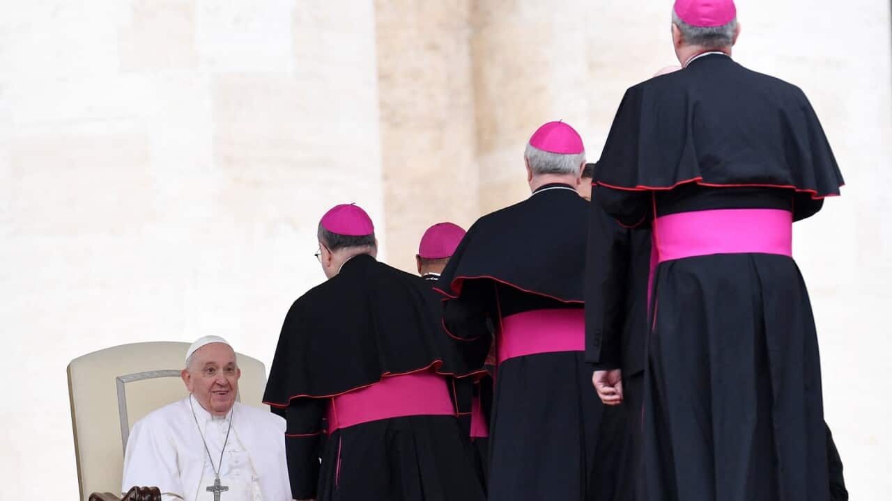 Can Catholic priests marry? Pope Francis says priest celibacy 'can be ...
