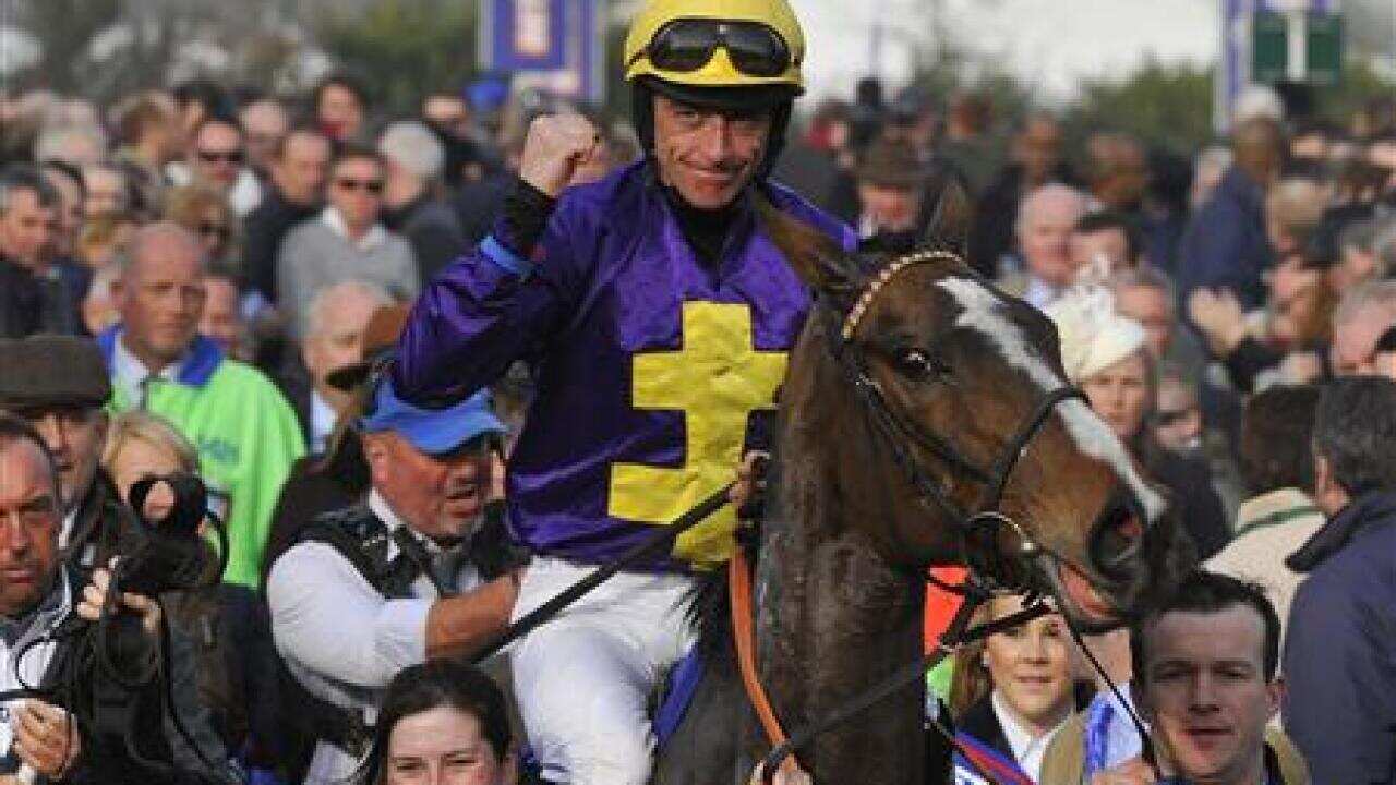 Lord Windermere wins dramatic Cheltenham Gold Cup | SBS News Lord Windermere wins dramatic Cheltenham Gold Cup | SBS News