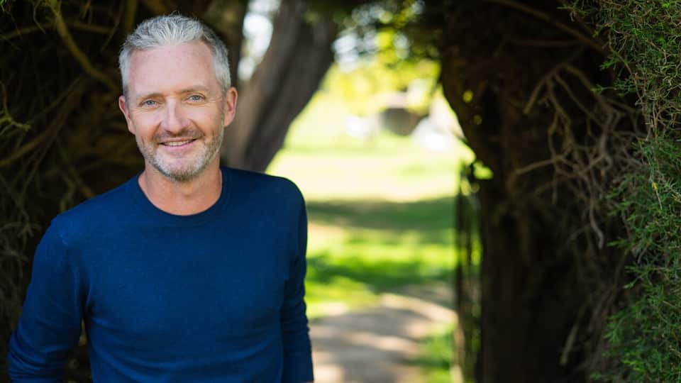 Stephen Curry on uncovering family triumph and tragedy in 'Who Do You Think You Are?' | SBS What ...