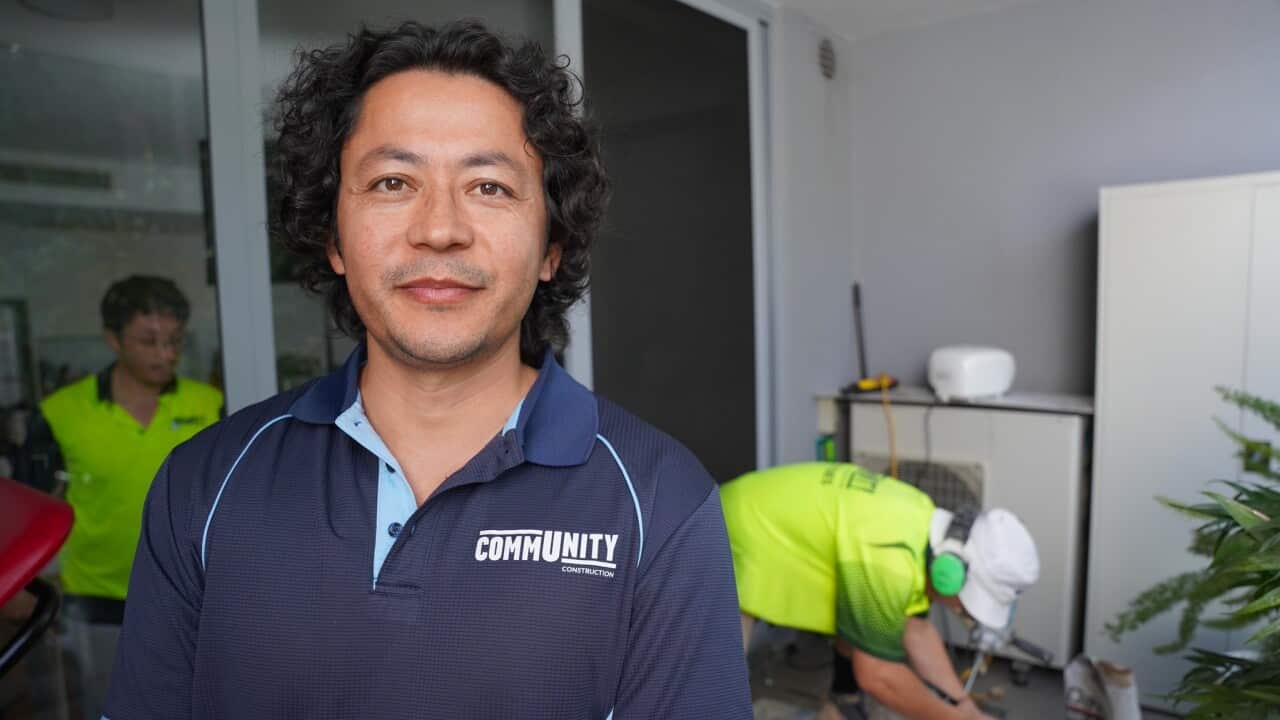 SBS Examines: ជួយលើកស្ទួយសេដ្ឋកិច្ចឬក៏ជាបន្ទុក ...