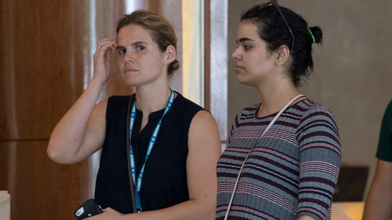 Saudi teen Rahaf al-Qunun accepts offer of asylum from Canada | SBS News