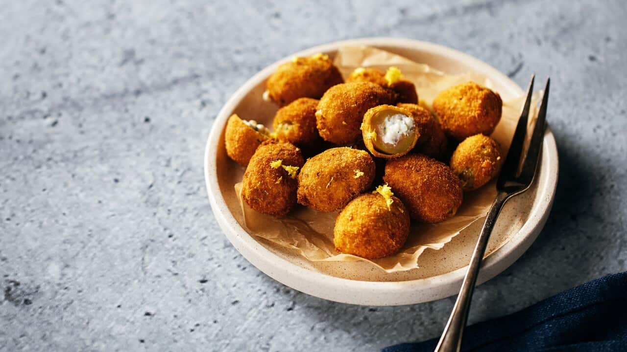 how to make crumbed olives