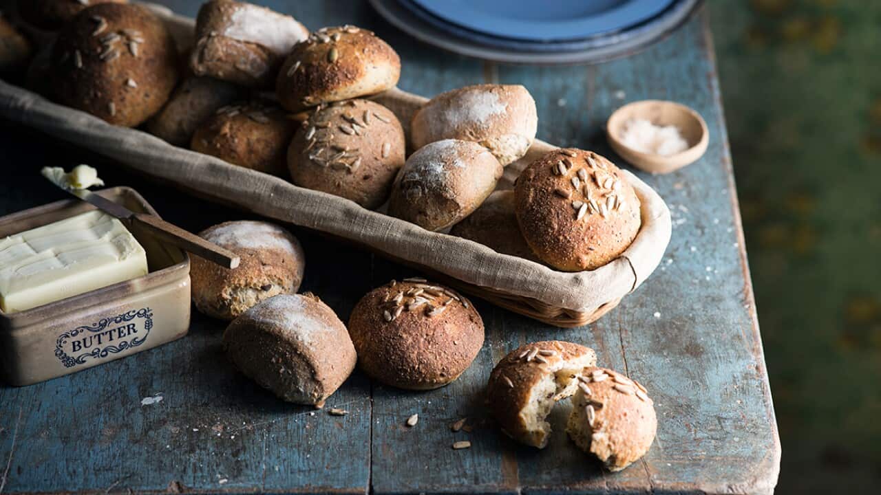 wholemeal bread roll