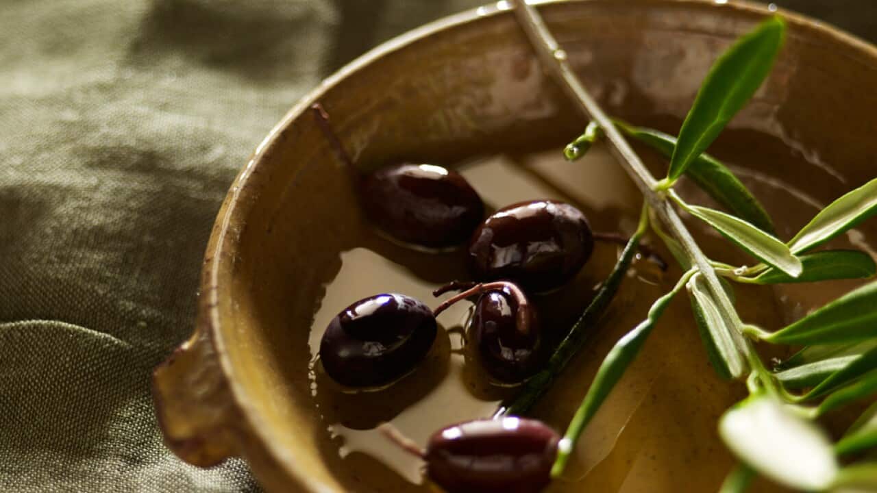 how to make tsakistes olives