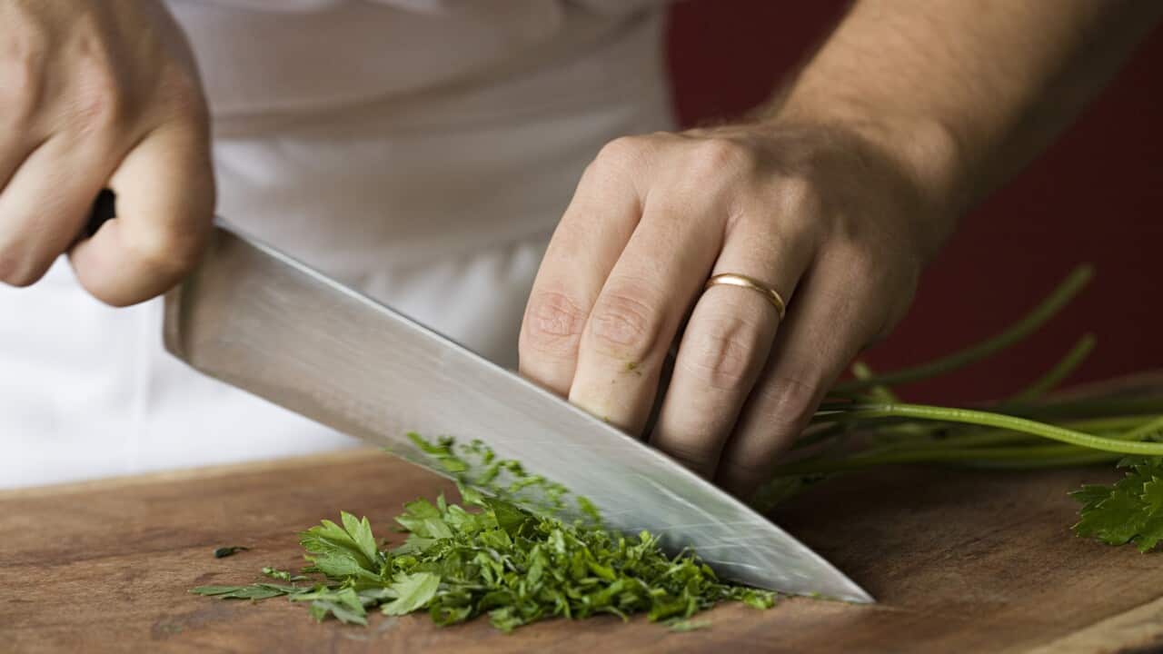 knife chopping techniques
