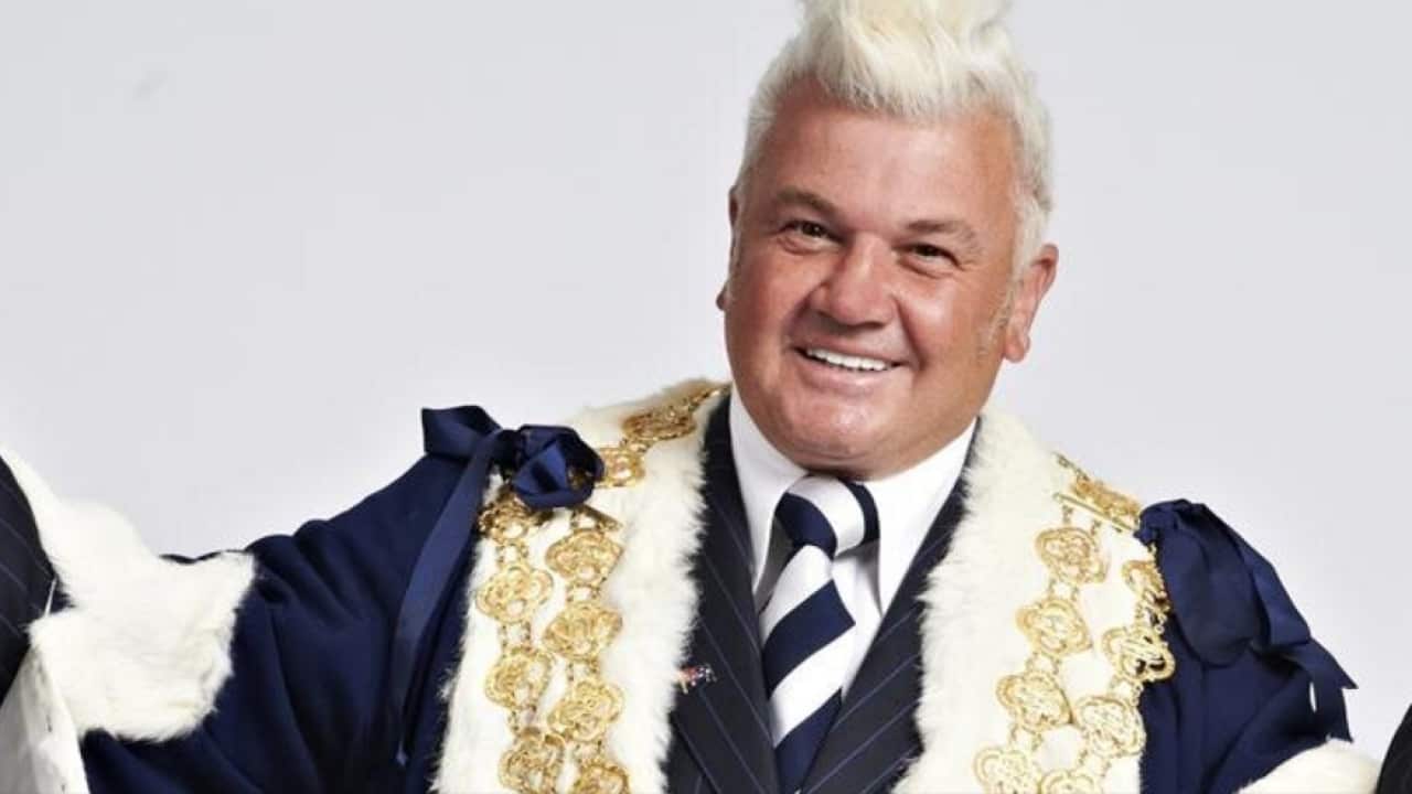 darryn lyons