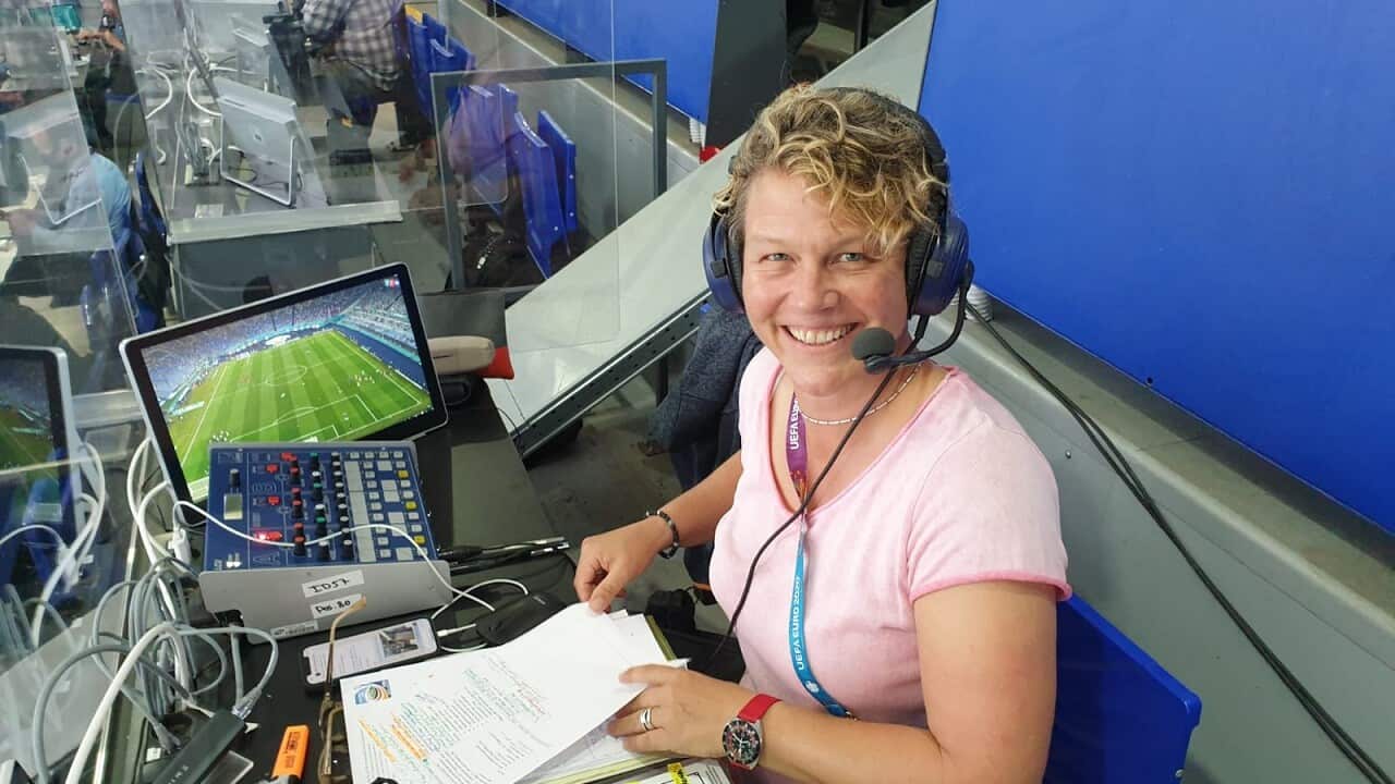 female commentator