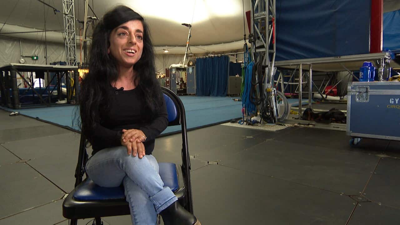 The 100cm tall circus star on why she joined an industry that once mocked difference | SBS News